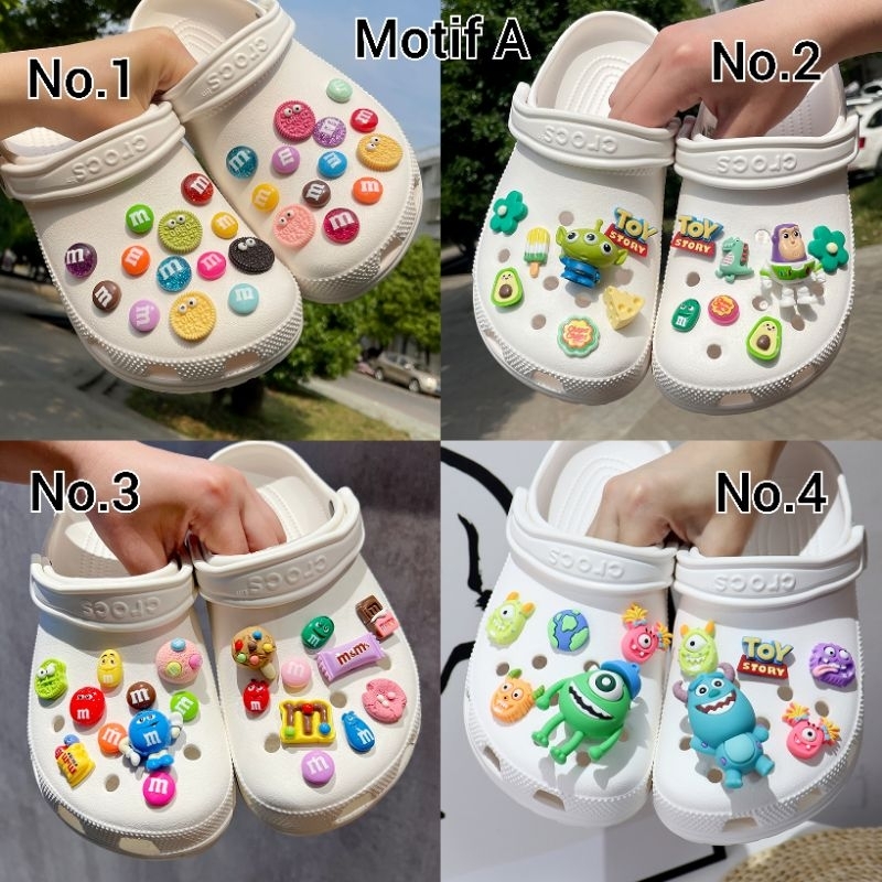 Jual Jibbitz Crocs Kartun Aksesoris Sepatu Sandal Per Set / Pin Hiasan ...