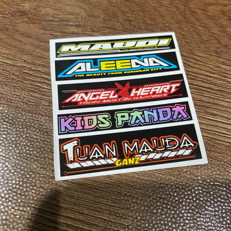 Jual part 4 julukan nama bus basuri miniatur kecil | Shopee Indonesia