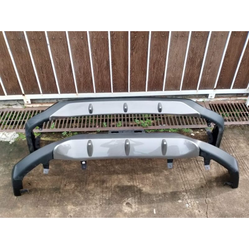 Jual Bodykit Toyota Fortuner lagender depan belakang original | Shopee ...