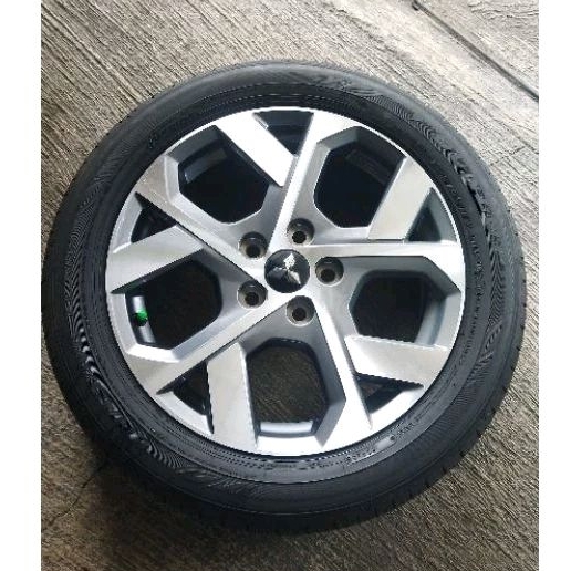 Jual velg xpander cross new elite R17 + ban. SATUAN | Shopee Indonesia