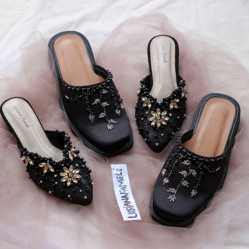 Jual 𝑳𝒖𝒔𝒊𝒂𝒏𝒂 𝒇𝒂𝒎𝒆𝒍𝒊 | Sepatu couple pengantin bebas custom warna heels ...