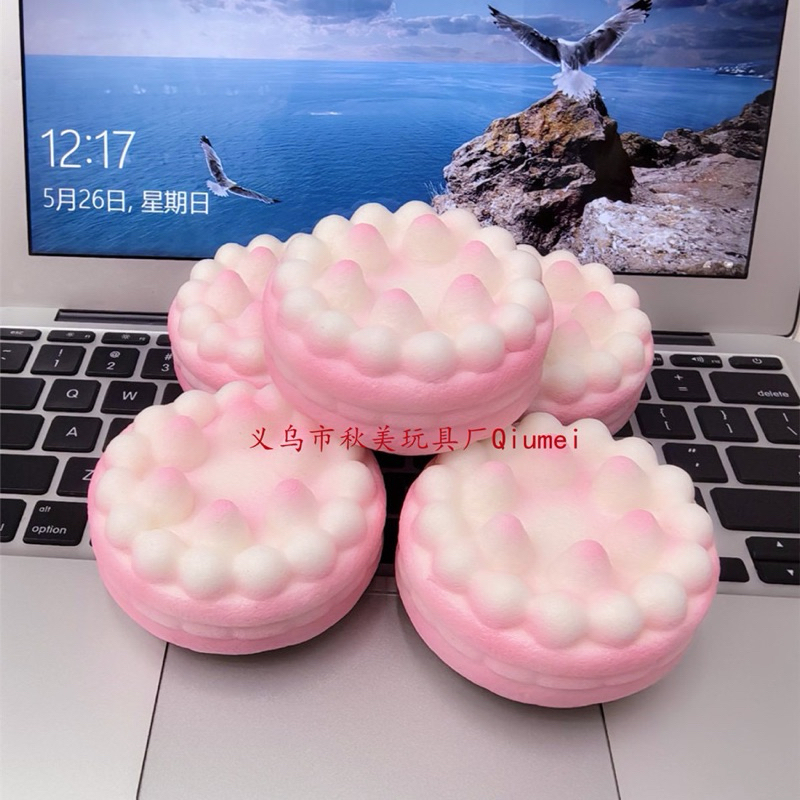 Jual Strawberry Cream Cake Sticky Squishy - Hachimi Squishy - Super ...