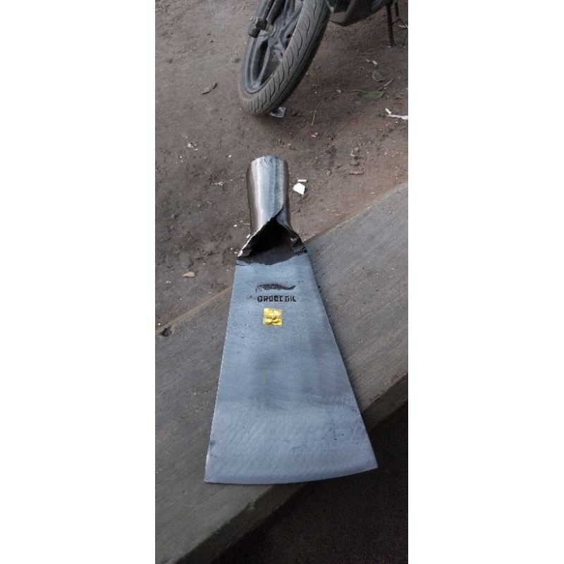 Jual ALAT PERTANIAN DODOS SAWIT CROCODILE PUTIH ORIGINAL | Shopee Indonesia