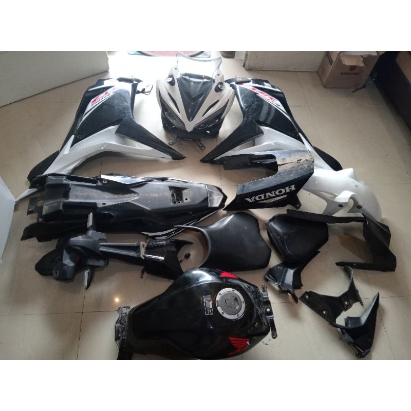 Jual body CBR k45N K45G full set satu montor bodi CBR K45N k45g full ...