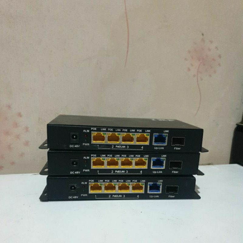 Jual Switch POE plus SFP Port 1XP-5PGS Support 24 dan 48 Volt For ...