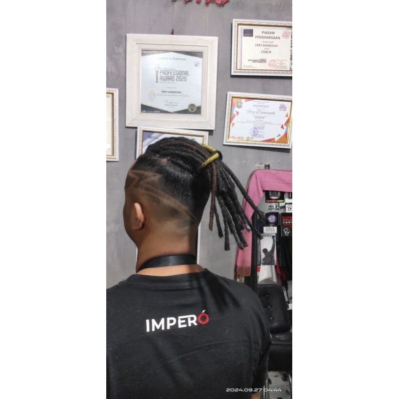 Jual Rambut Gimbal Dreadlocks Dreadlock panjang 20-25 cm sudah Jasa ...