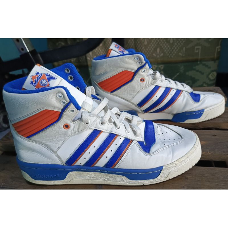 Jual Adidas Rivalry High Ewing New York Knicks 2Nd | Shopee Indonesia