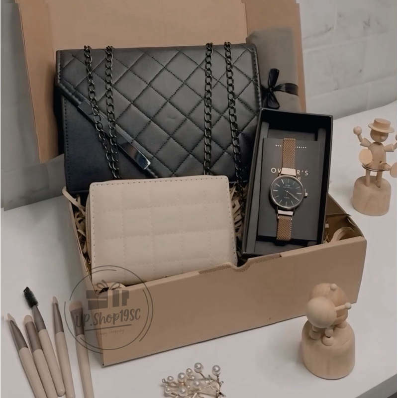 Jual Kado ulang tahun cewek/Gift box/Tas/jam tangan/kado/gift/hampers ...