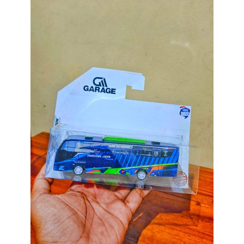 Jual Miniatur bis JEDHA Tunggal Jaya Jet Bus 5 skala 1/87 | Maianan ...
