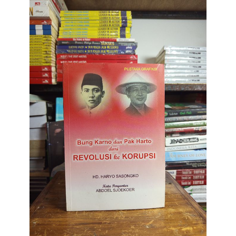Jual (Buku Sospol&Sejarah) BUNG KARNO DAN PAK HARTO REVOLUSI KE KORUPSI ...