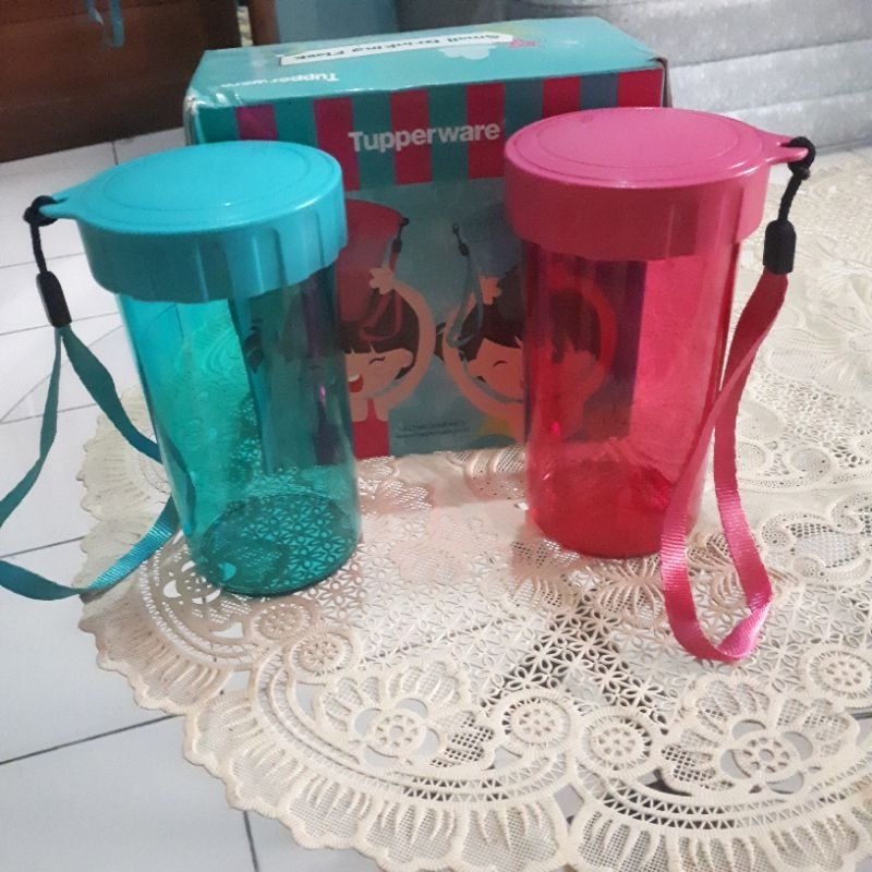 Jual Tupperware small drinking 1pcs | Shopee Indonesia