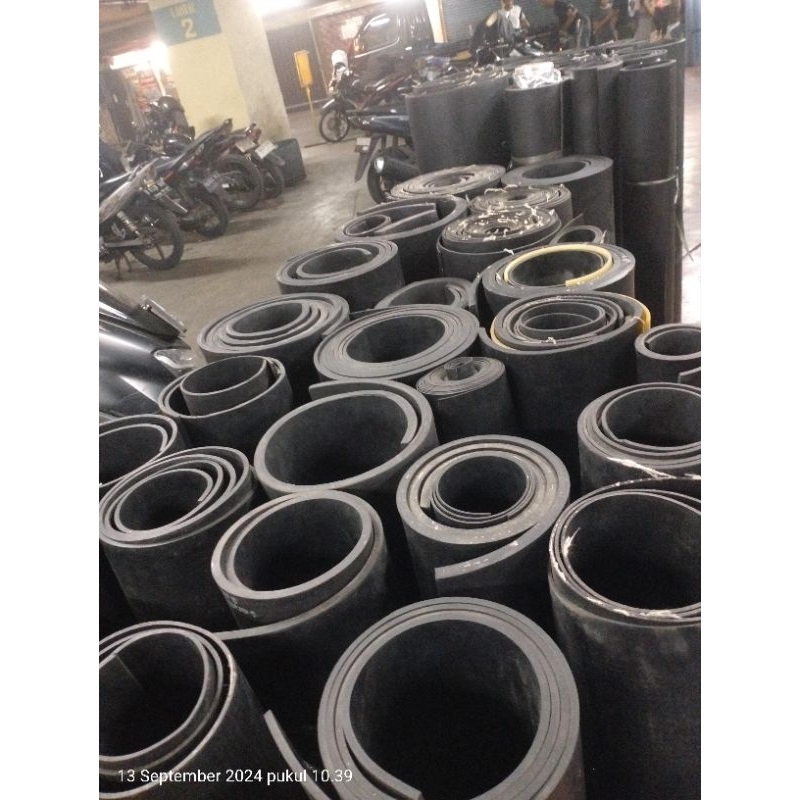 Jual karet hitam lembaran 10mm x 100cm x 100cm ( rubber sheet lembaran ...