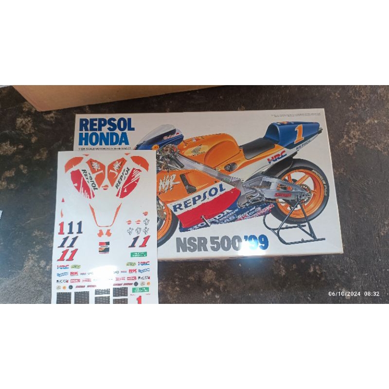 Jual Tamiya Honda NSR 99 Skala 1/12 Mick Doohan + Decal Doohan 1998 ...