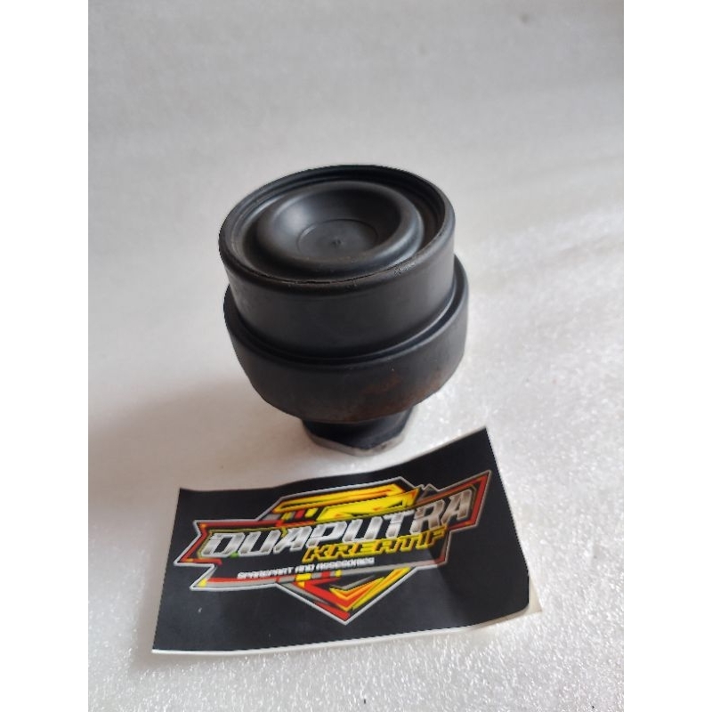 Jual Karet bushing isi engine Mounting kanan Toyota Sienta original ...