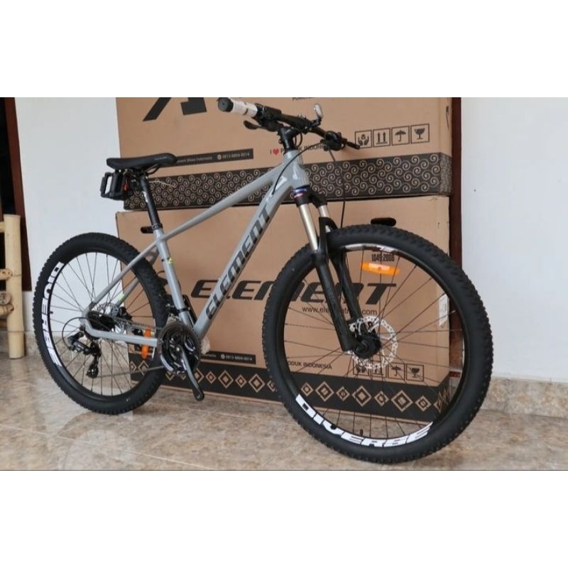 Jual Sepeda MTB Element Cyber Y8 | Shopee Indonesia