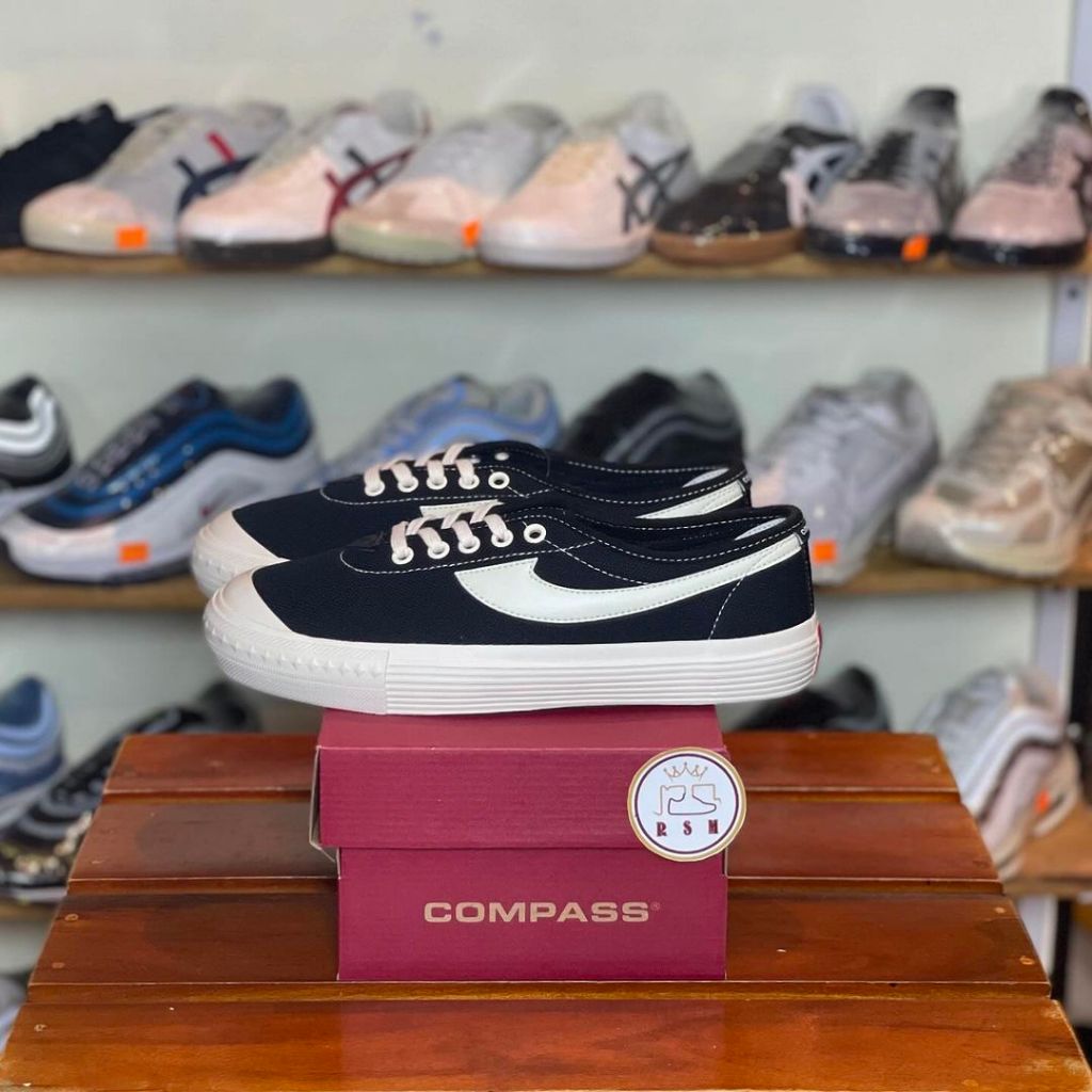 Jual Sepatu Compass Retrograde Intro+ Black White | Shopee Indonesia