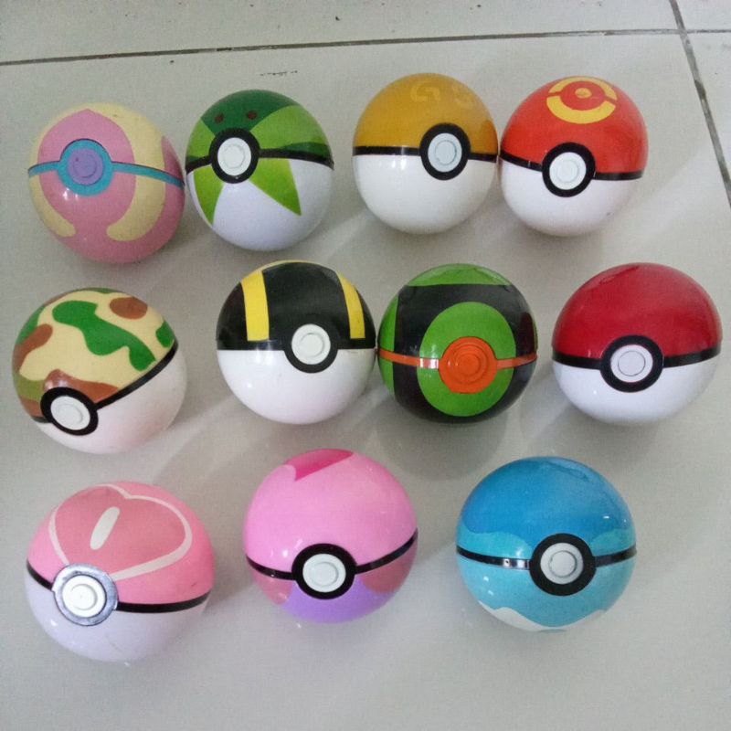 Jual Pokeball brand China include 1 pokemon size +- 3 cm | Shopee Indonesia