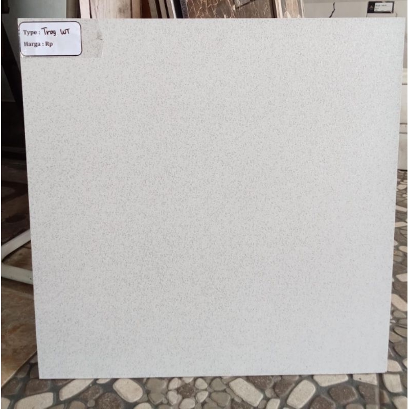 Jual Keramik Lantai Kasar Cutting 50x50 Uno Troy WT Dewantara Pare ...