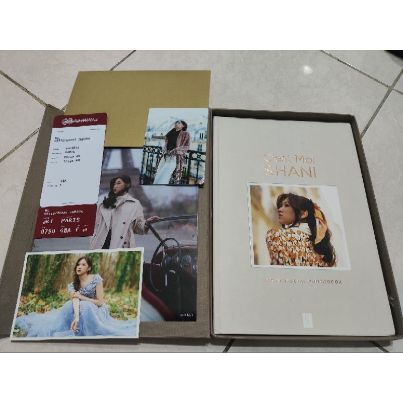 Jual set photobook c'est moi shani jkt48 | Shopee Indonesia