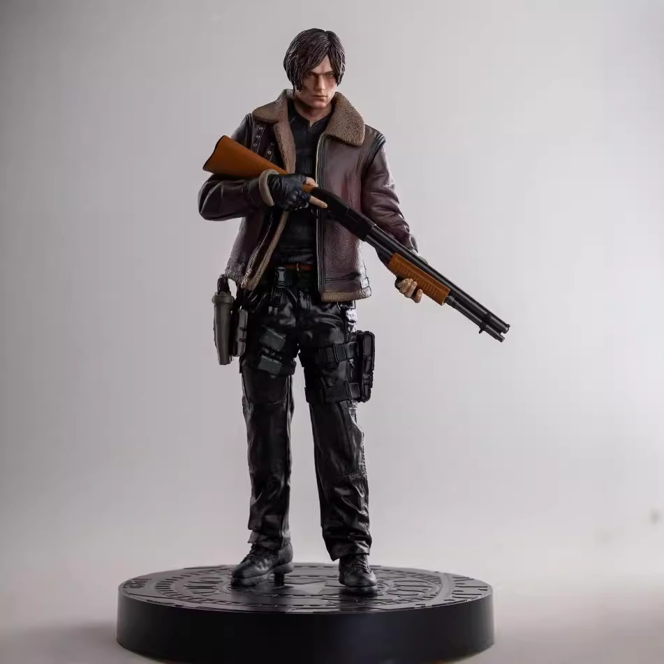 Jual Action Figure Resident Evil Leon S Kennedy 33 cm | Shopee Indonesia