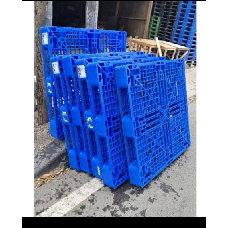 Jual palet plastik second berkualitas kapasitas mx2ton warna biru ...