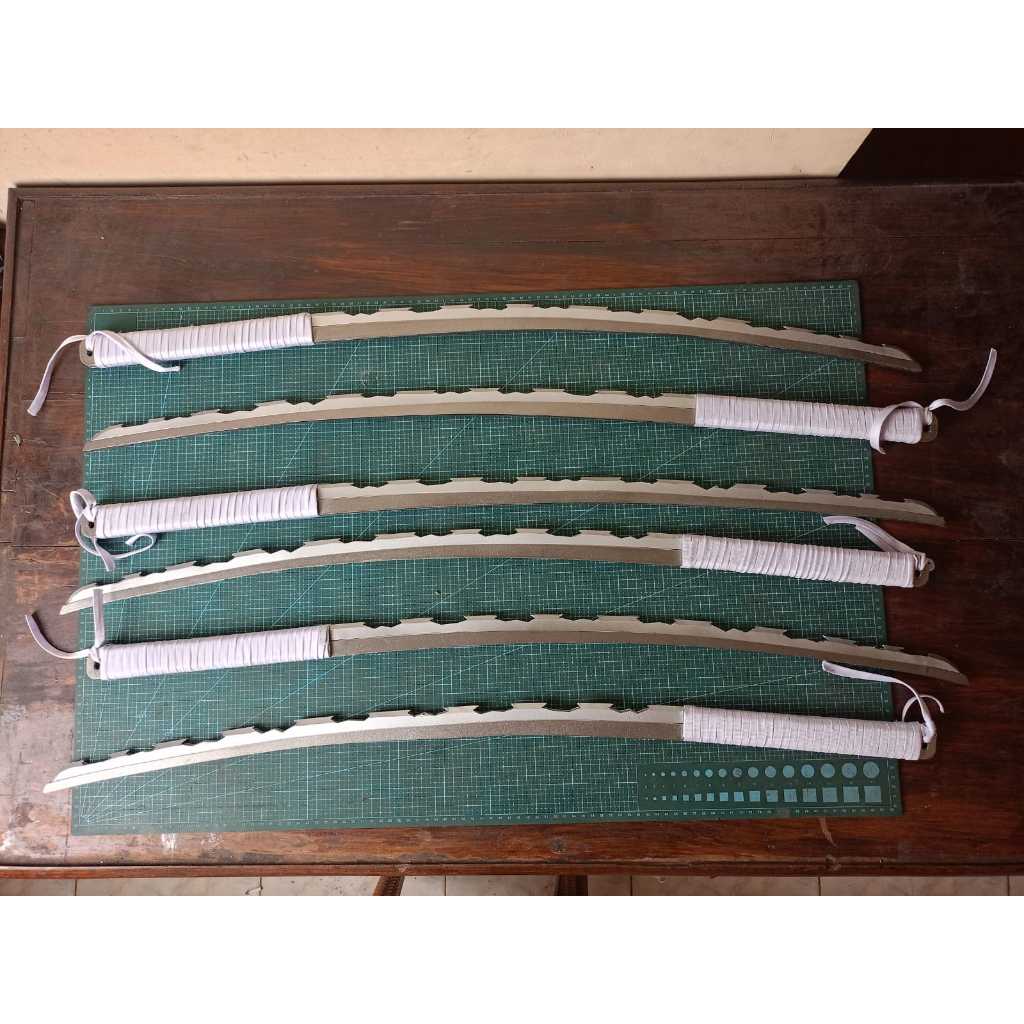 Jual Inosuke Dual Sword Kimetsu No Yaiba For Cosplay | Shopee Indonesia