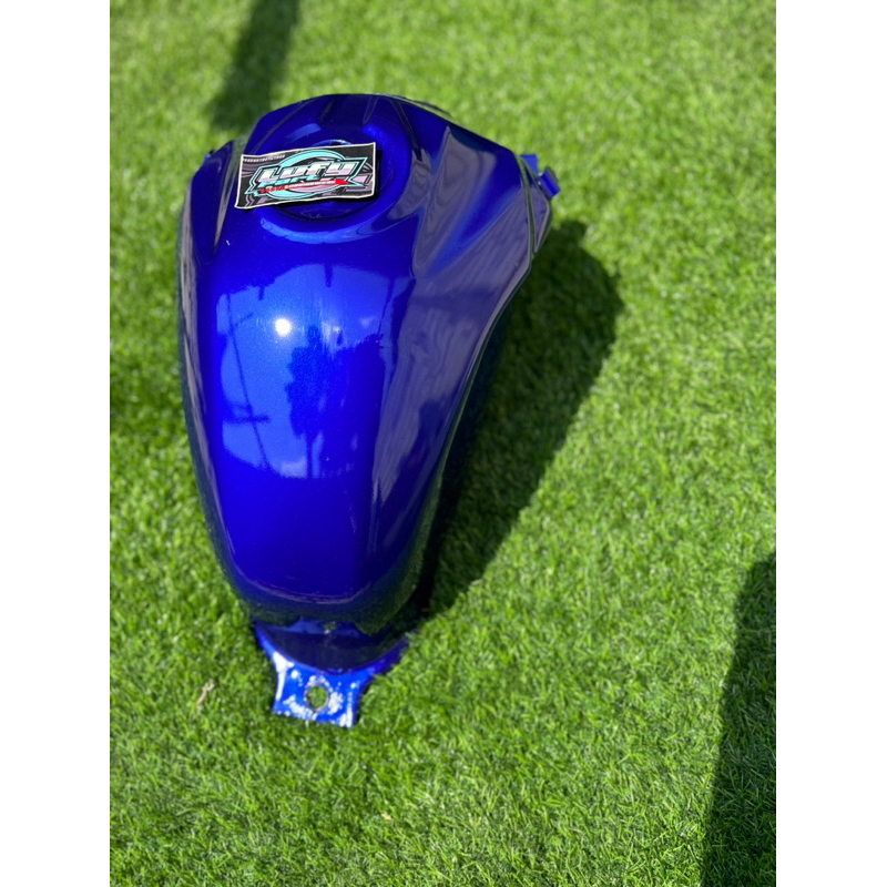 Jual Tangki megapro mono karbu original copotan motor udah repaint ...