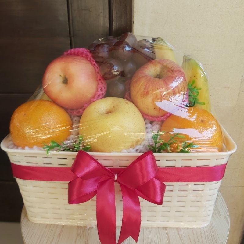 Jual hampers / parcel / parsel / fruits / parcel buah / parcel hari ...