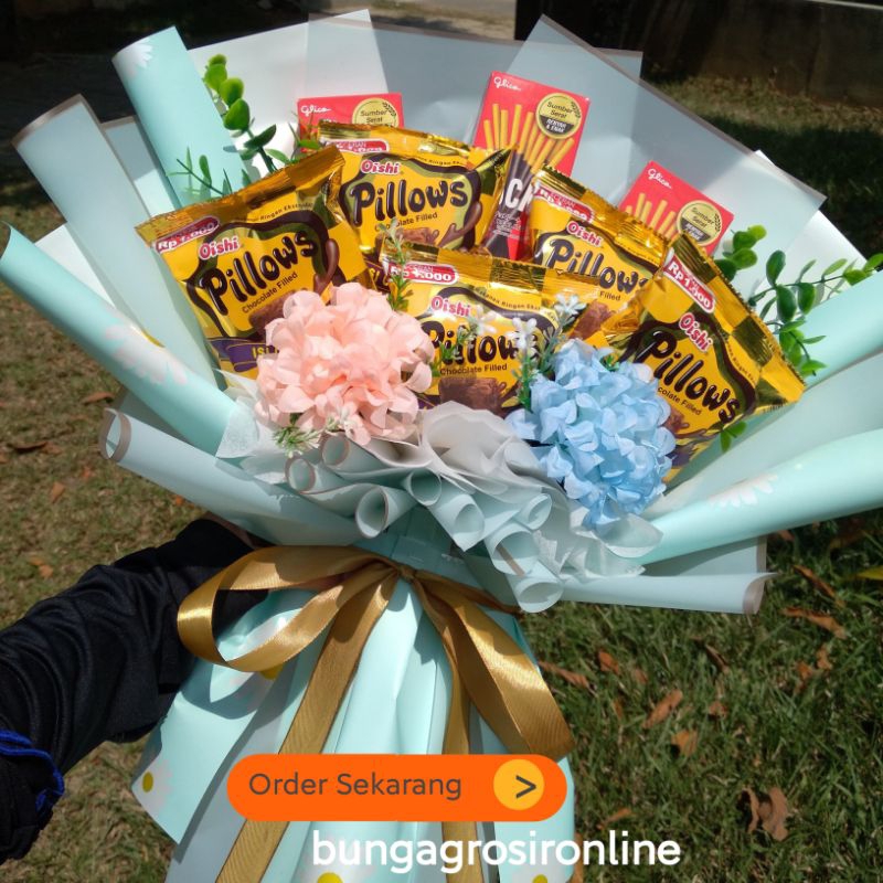 Jual Buket Jajan Snack Plus Bunga Cantik Pocky dan Pillows Murah Meriah ...