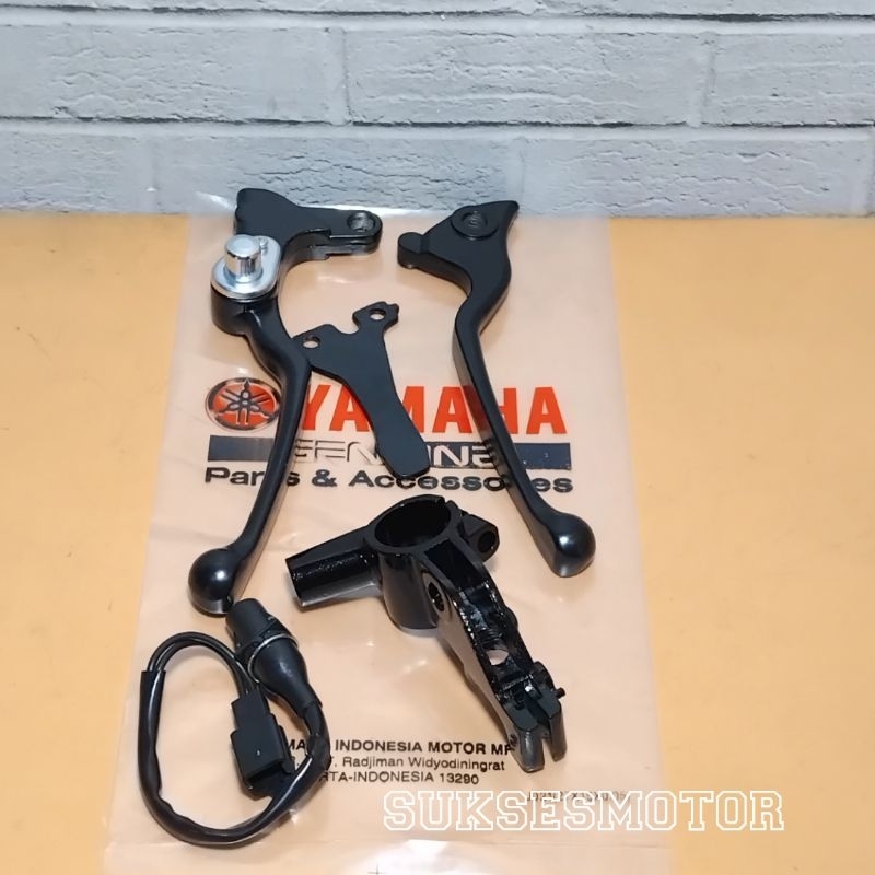 Jual ( Hitam ) handle rem set kanan dan kiri + swit rem + dudukan spion ...