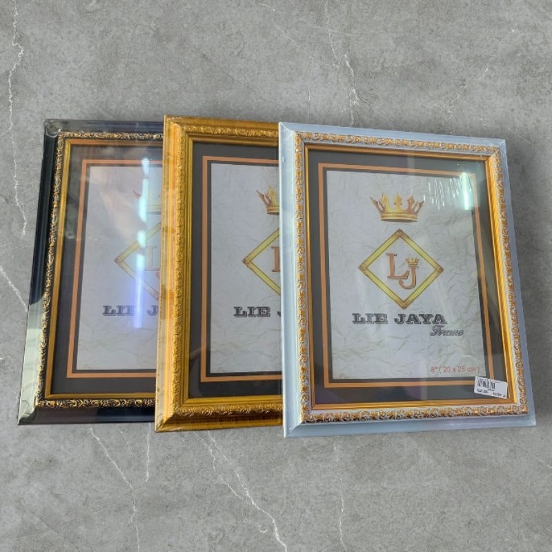 Jual Bingkai foto/Frame/pigura/10R/20x25 cm | Shopee Indonesia
