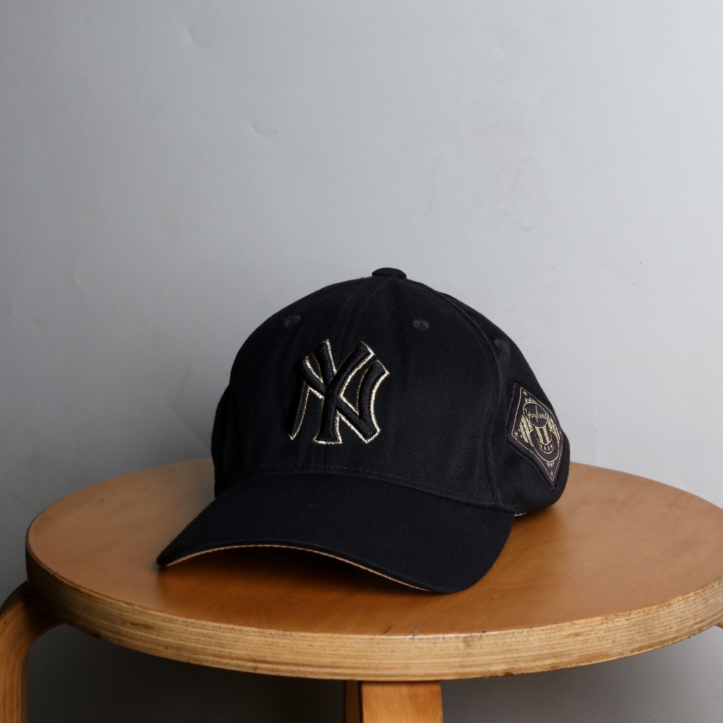 Jual MLB NY Yankees Baseball Cap (Second) | Shopee Indonesia