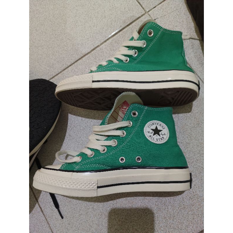 Jual sepatu hijau Converse 36 mulus no box | Shopee Indonesia