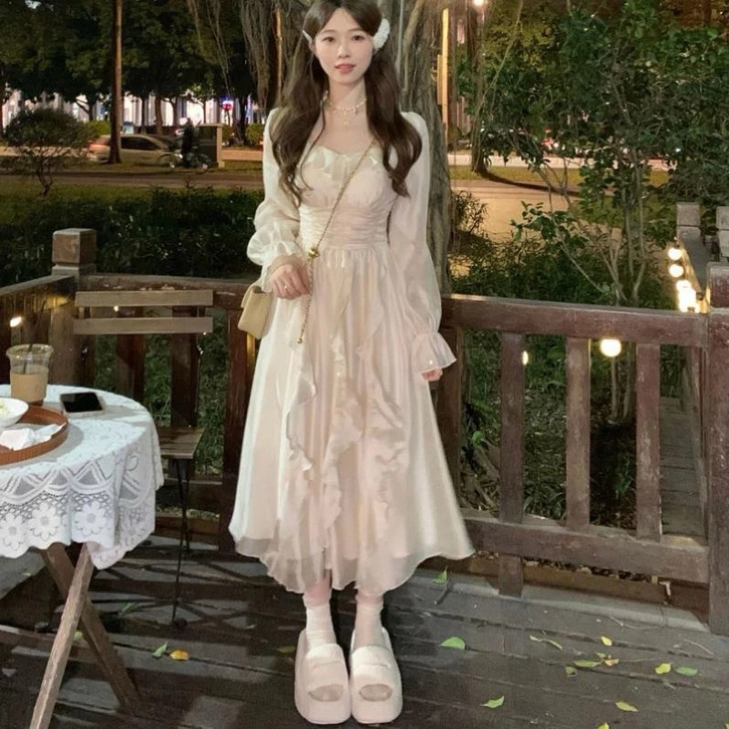 Jual GAUN PERI MIDI DRESS DOUYIN KOREAN, MODEL GAUN PERI, PREMIUM ...