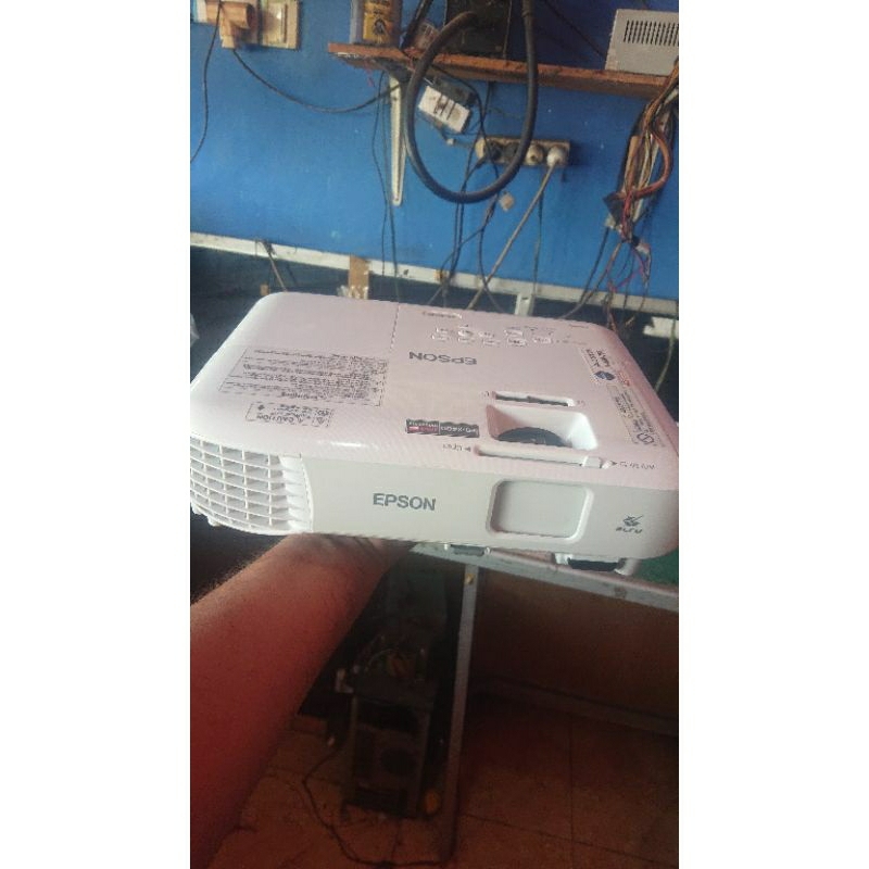 Jual proyektor epson eb x400 | Shopee Indonesia