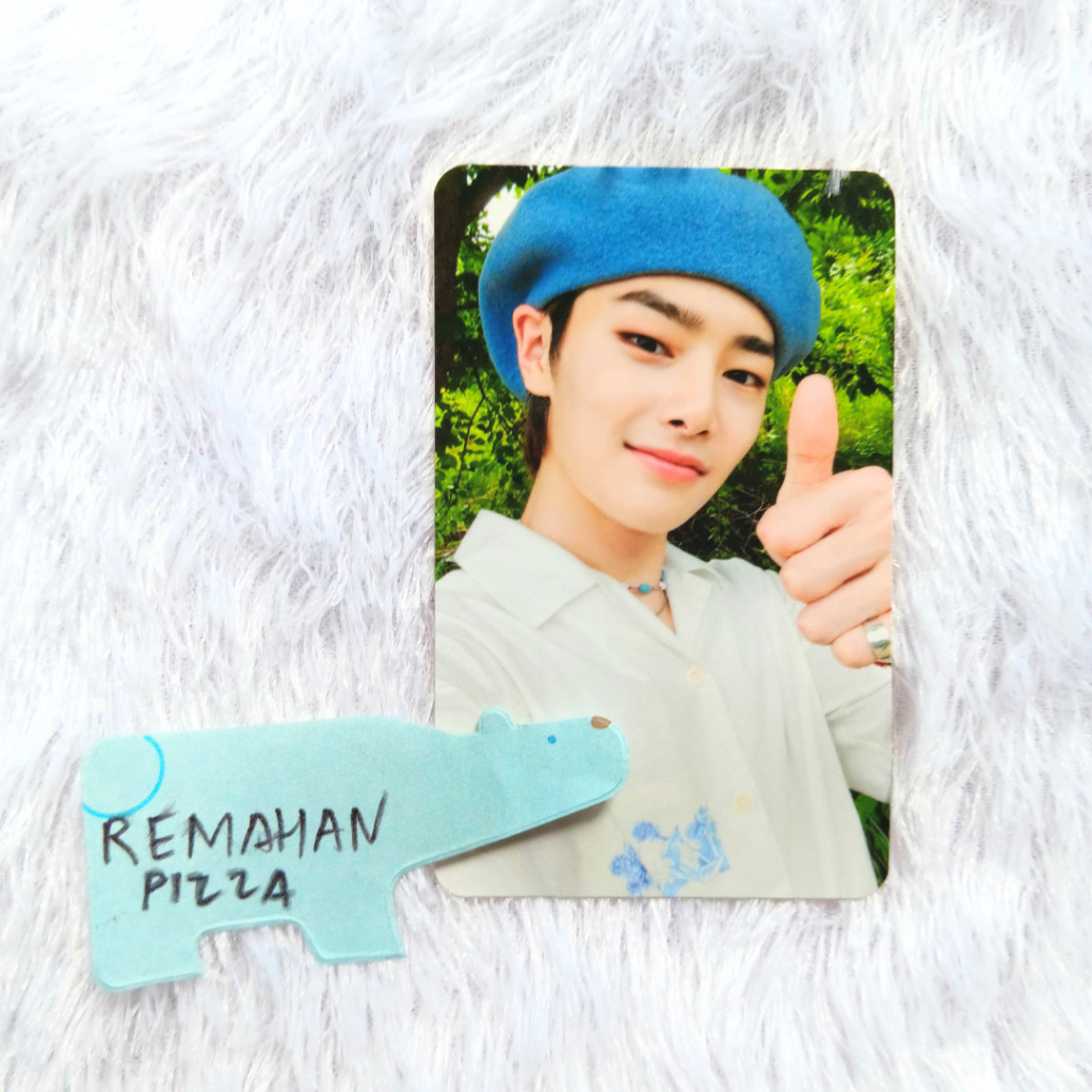 Jual [Photocards] Official PC Stray Kids Jeongin I.N IN Ayen SG22 Season Greetings 2022 | Shopee ...