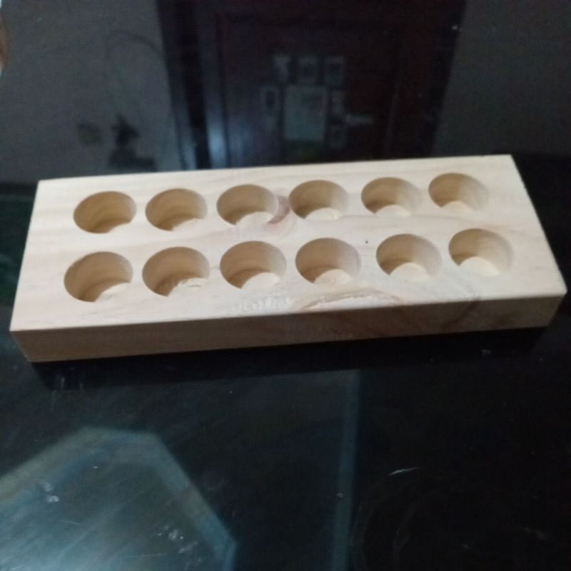 Jual Tatakan Display Parfum Kayu 12 lubang diameter 3cm | Shopee Indonesia