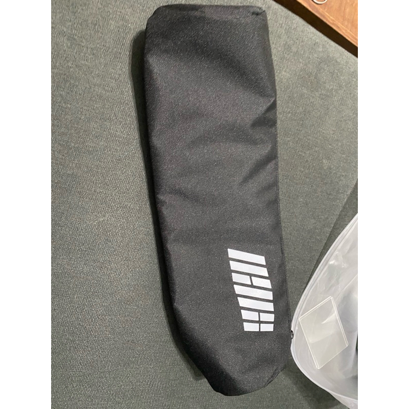 Jual IKON : OFFICIAL LIGHT STICK POUCH V2 CURTAIN CALL | Shopee Indonesia