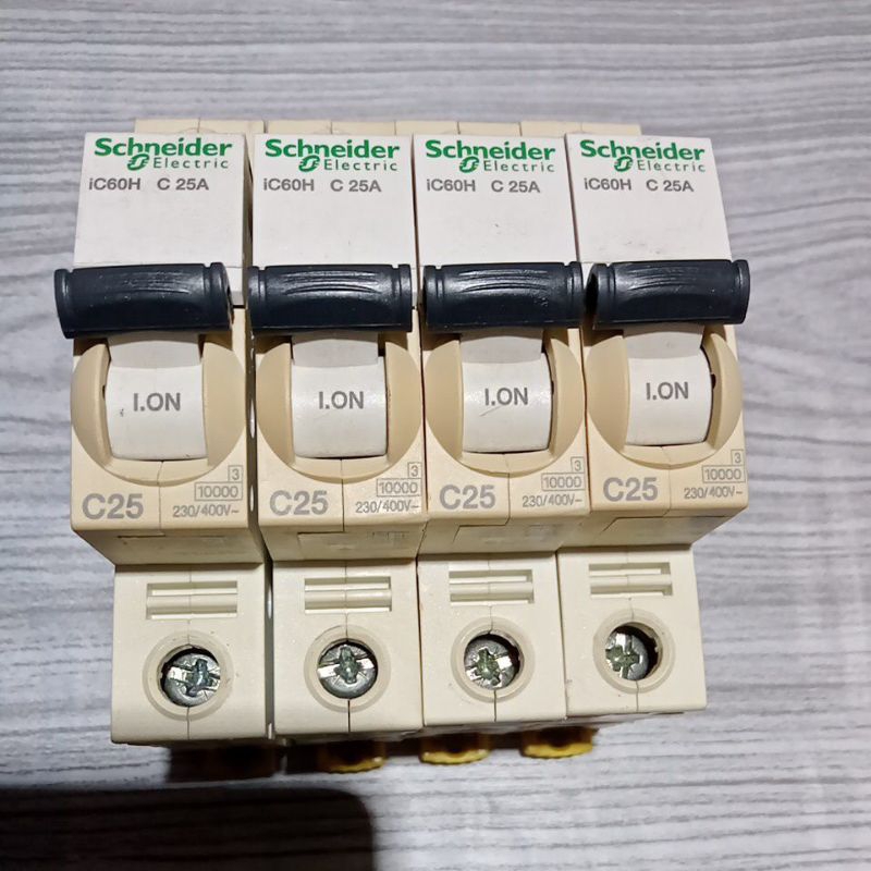 Jual MCB IC60H 1P C25A Schneider original | Shopee Indonesia