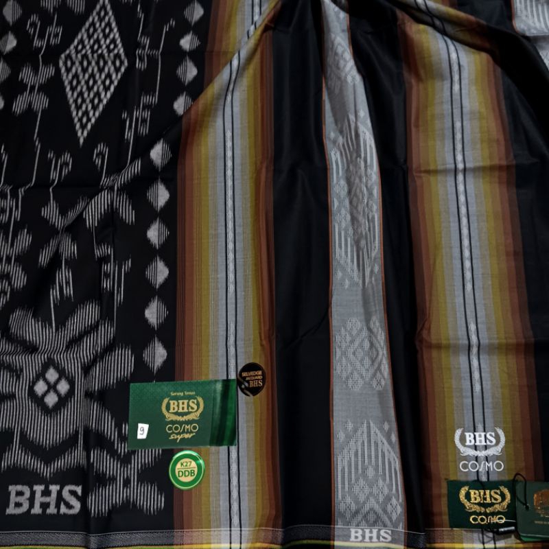 Jual SARUNG BHS COSMO SUPER GRADE GOLD K27 DDB 9 HITAM MOTIF TIMBUL ...