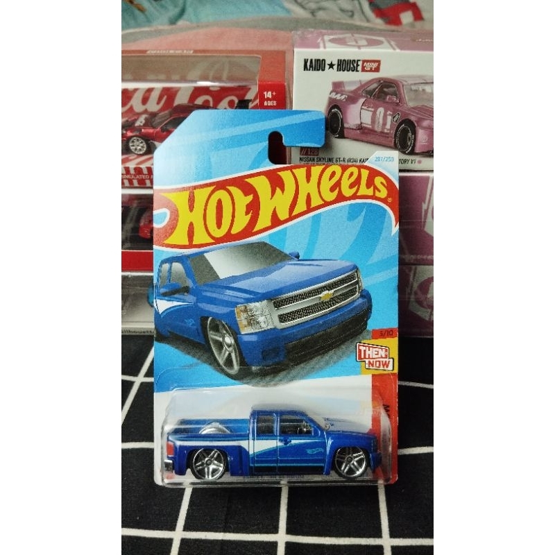 Jual Hot Wheels Chevy Silverado Biru/Blue - Mainan Mobil Balap Anak ...