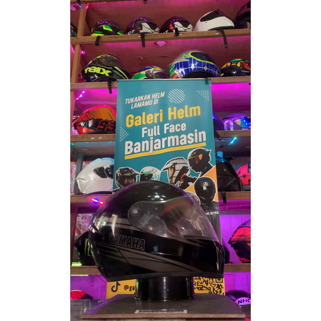 Jual HELM YAMAHA R15 HITAM BLACK GLOSSY | Shopee Indonesia