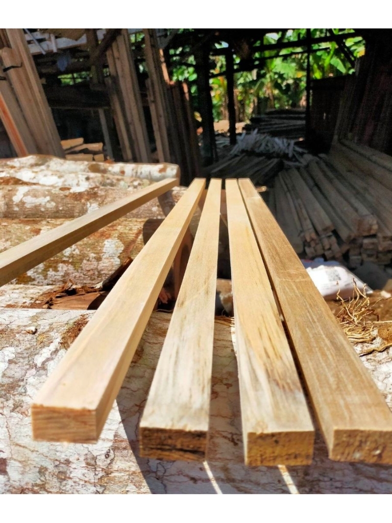 Jual Reng 2x3 cm panjang 80CM Reng Kayu 2x3 cm Paket 8 Batang | Shopee ...