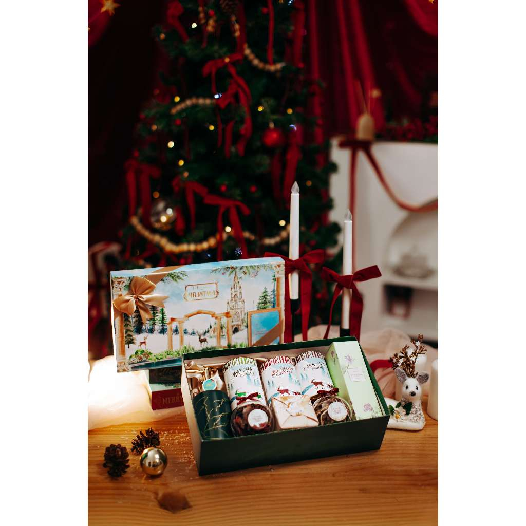 Jual WONDERLAND - Hampers Natal Christmas Hampers New Year Gift Parsel ...