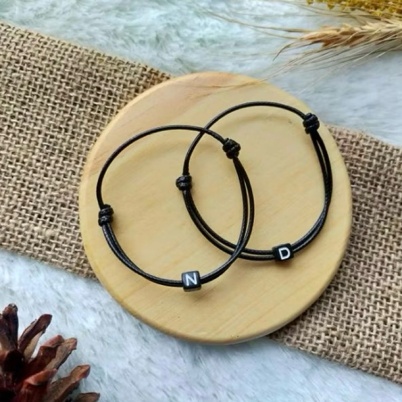 Jual COD GELANG INISIAL NAMA VINTAGE / REQUEST NAMA MURAH | Shopee ...