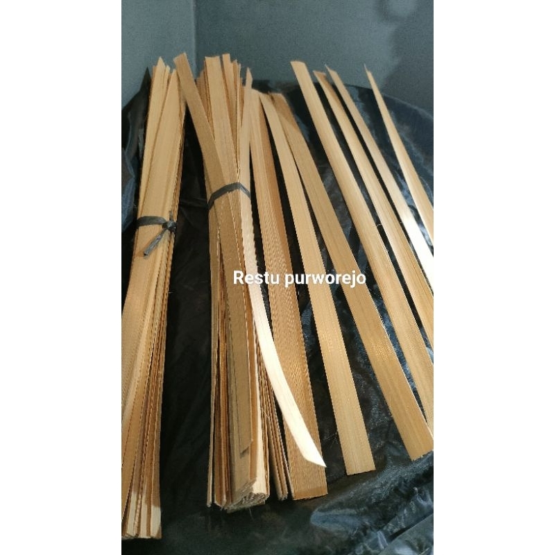 Jual 50.pcs iratan bambu Tipis Lebar 2 cm Panjang 50 cm. | Shopee Indonesia