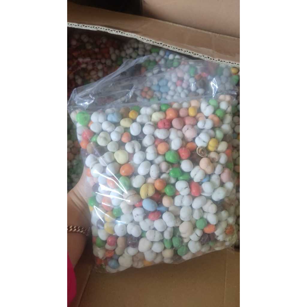 Jual Delfi ChaCha minis Jurassic 30gr dan Chacha Nut Reject 500gr ...