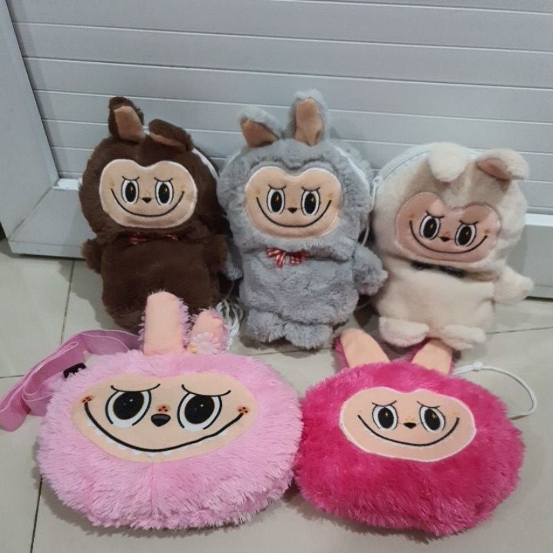 Jual labubu / tas labubu / tas slempang labubu/ tas boneka labubu ...
