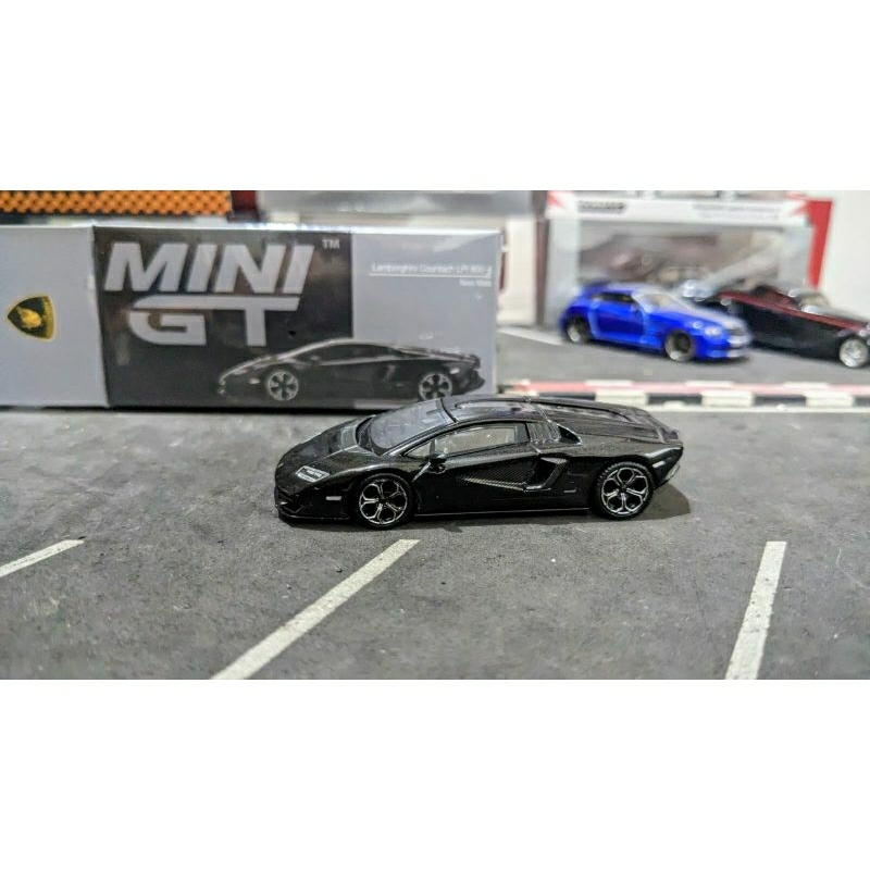 Jual Diecast Mini GT Lamborghini Countach LPI 800 -4 Nero Maia no 607 ...