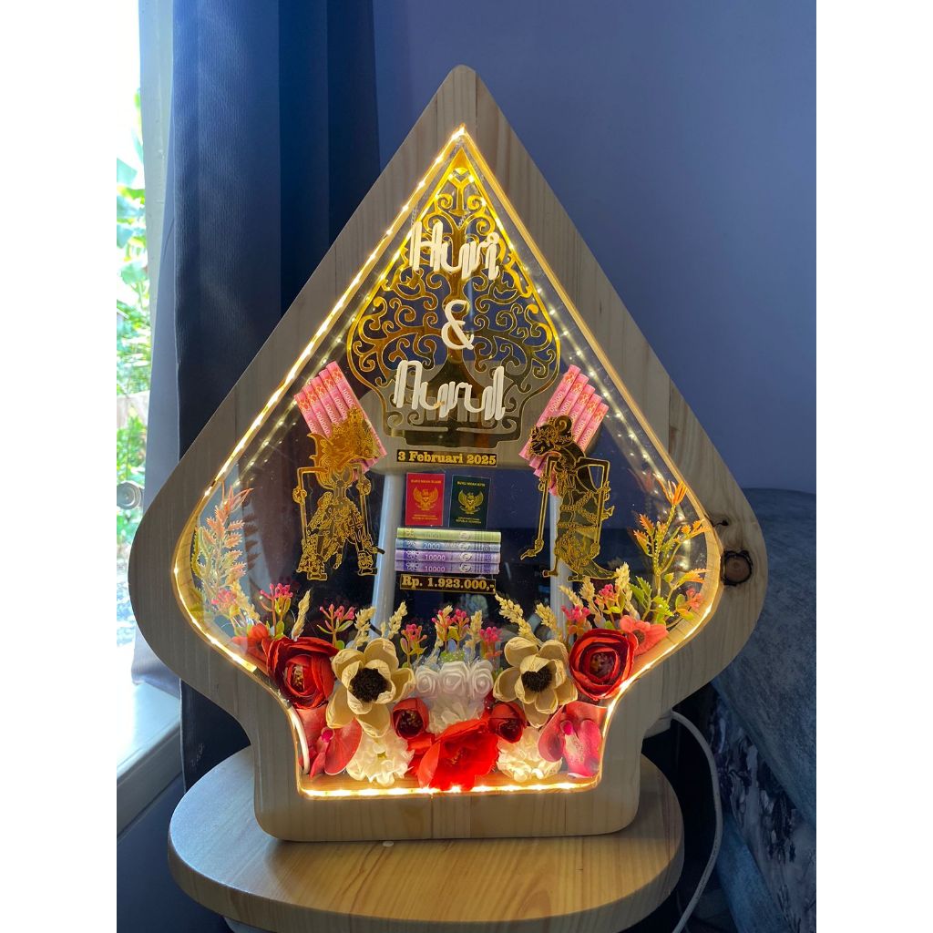 Jual 1 HARI JADI Mahar Gunungan Wayang 35x45 cm premium mahar pernikahan gunungan mirror gold ...